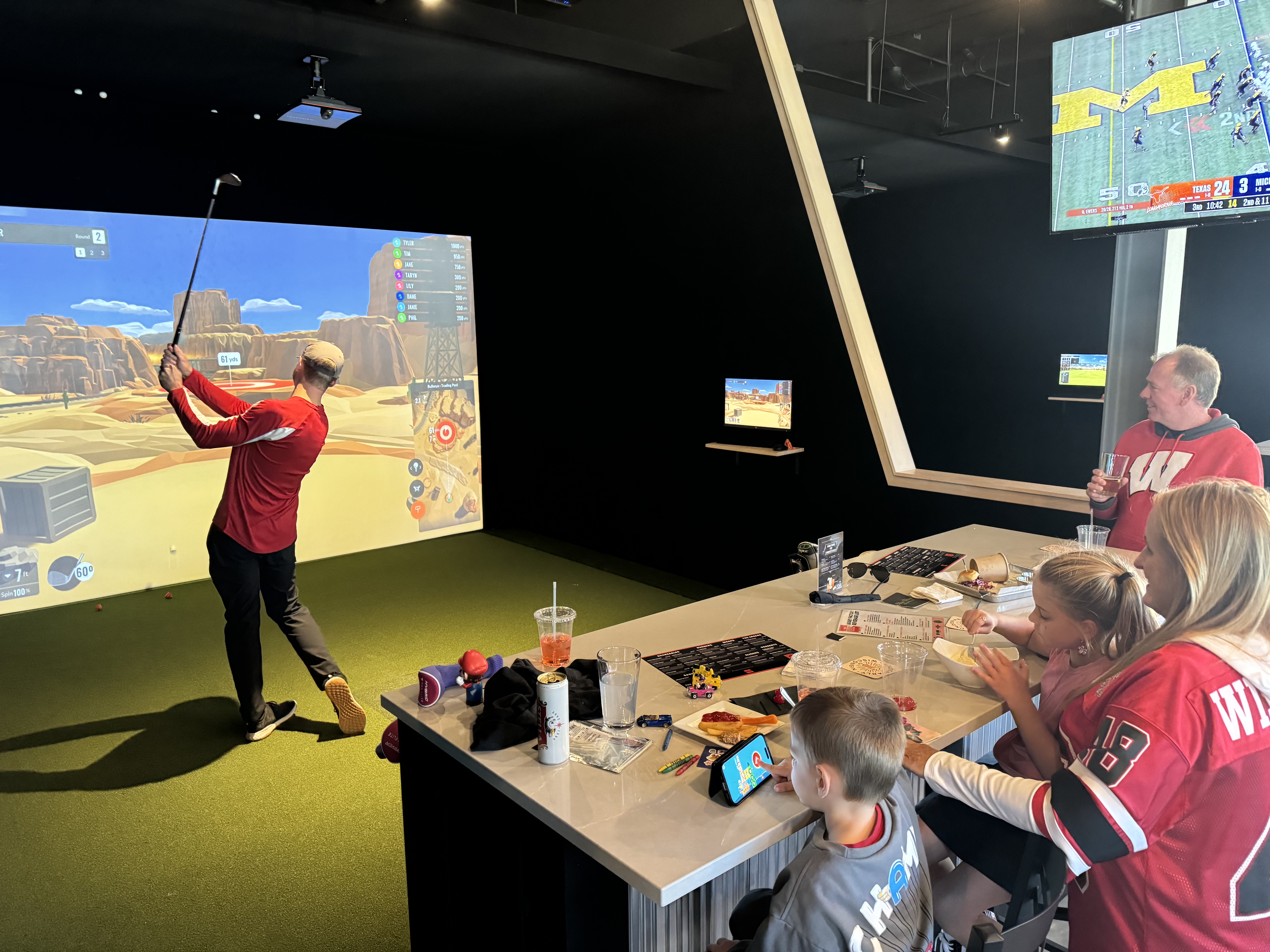 The Bogey Factory - Premium Indoor Golf Simulator Experience in Verona, WI